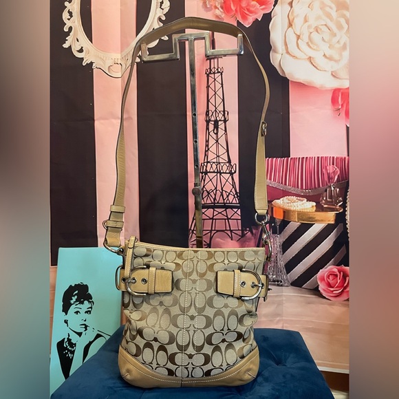 Coach | Bags | Coach Crossbody Shoulder Bag Minor Mark On Bottom See ...
